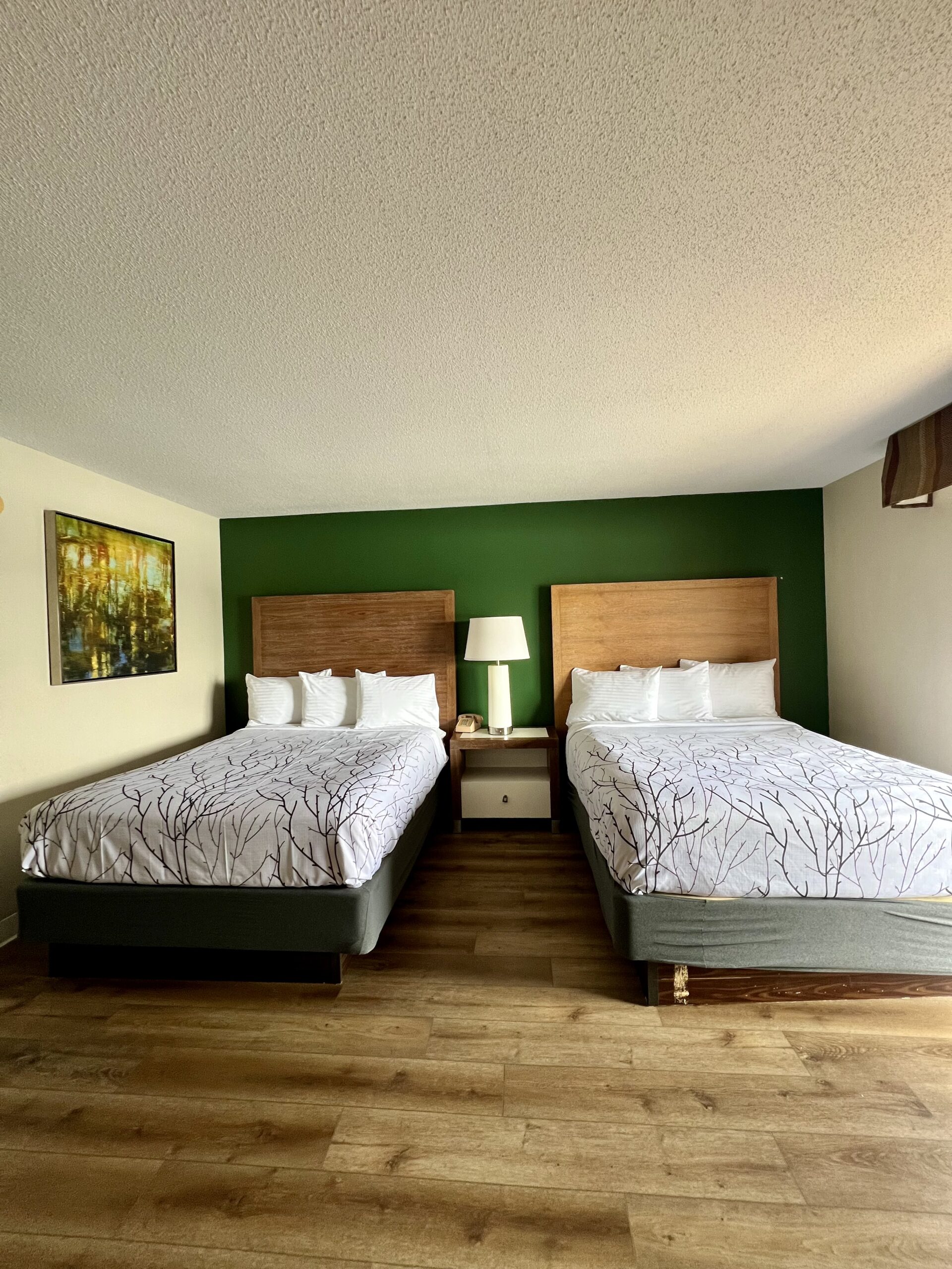 LODGING – St. Croix Inn – Lodging located in Solon Springs, WI